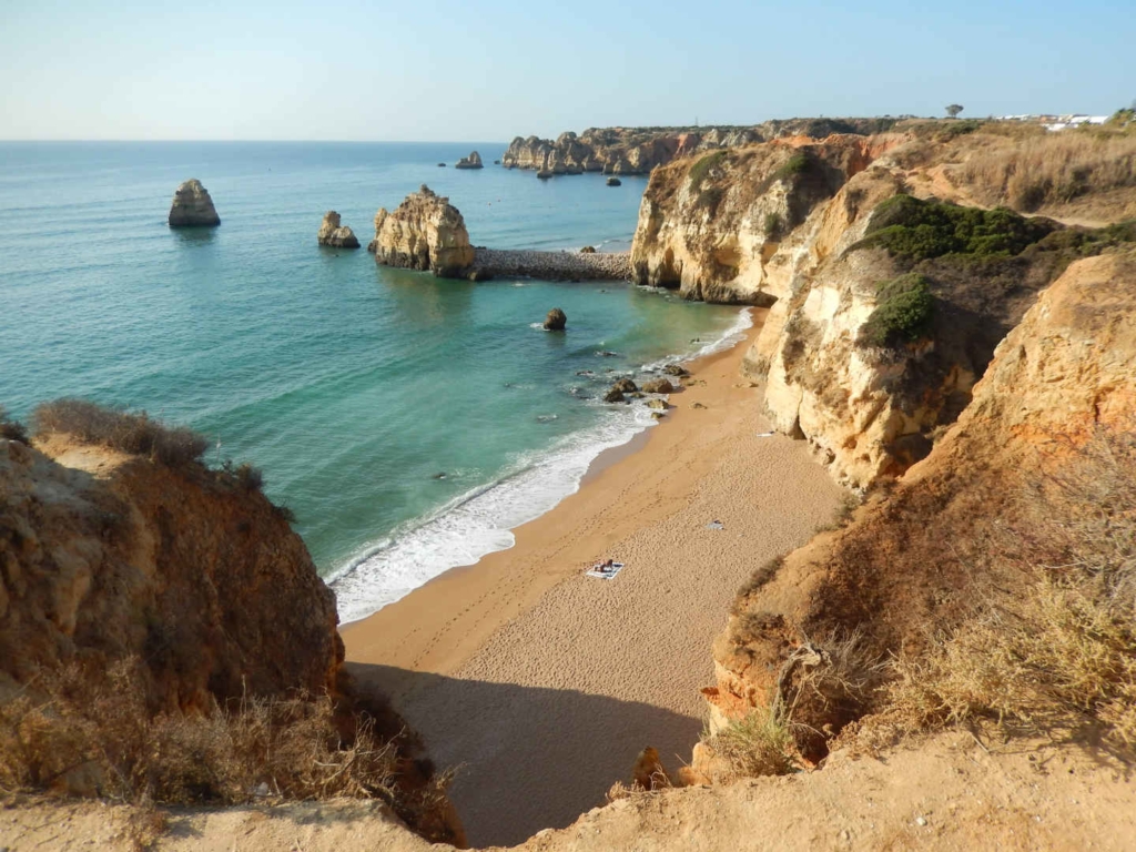 Backpacking Portugal: This is the Most Beautiful Solo Travel Itinerary ...